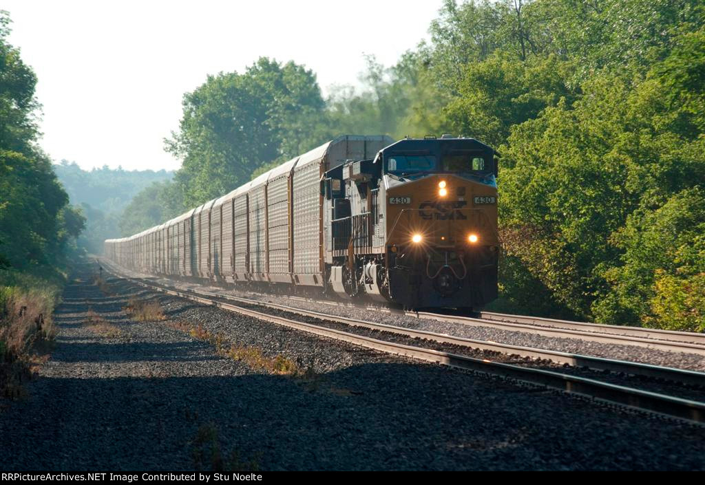 Westbound Autorack at Little Falls, NY